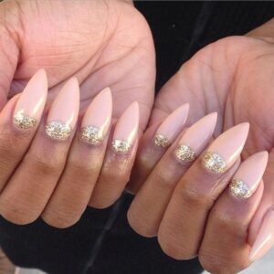 31 Short Pointy Nails Design and Trends in 2023