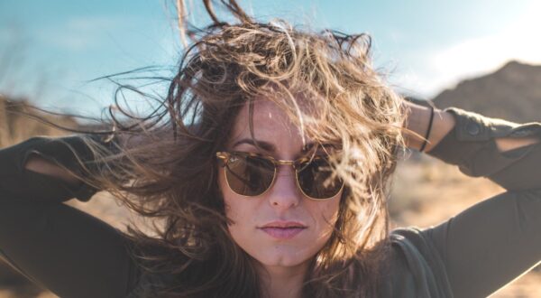 29 Cute Hairstyles for Girls to Easily do for all Hair Types