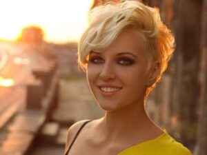 47 Best Perm Hairstyle Looks to Look your best with Curls